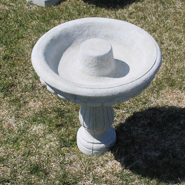 Acorn Bird Bath Base | Concrete Garden Supply