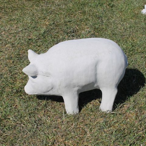 Round Pig | Concrete Garden Supply