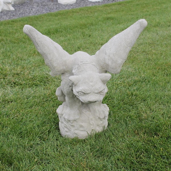 Gargoyles Archives | Concrete Garden Supply
